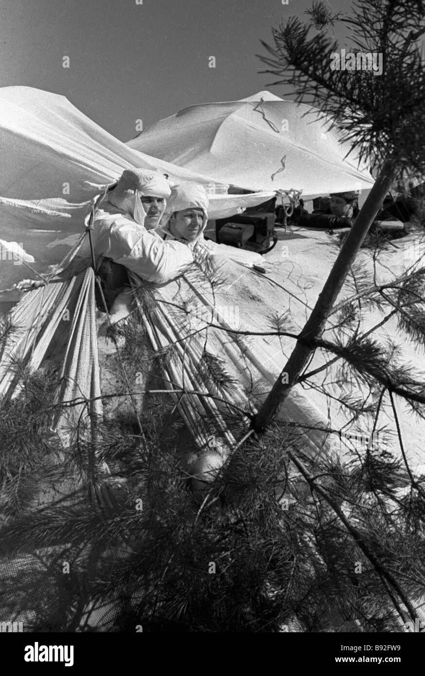Soldiers at camouflaged outpost during exercise Stock Photo - Alamy