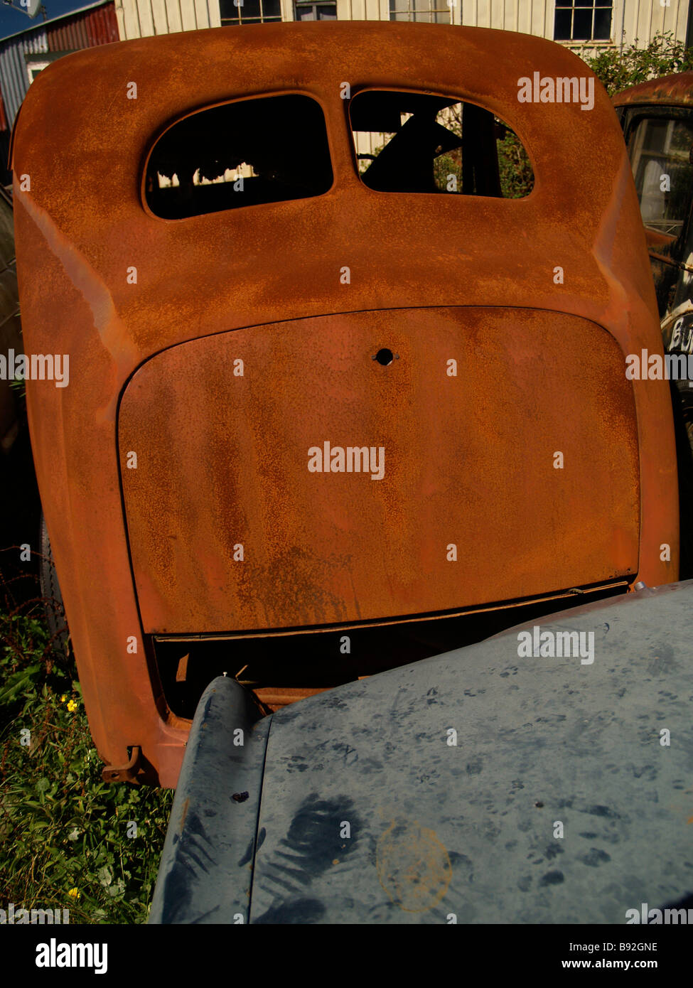 A rusted car, New Zealand Stock Photo - Alamy