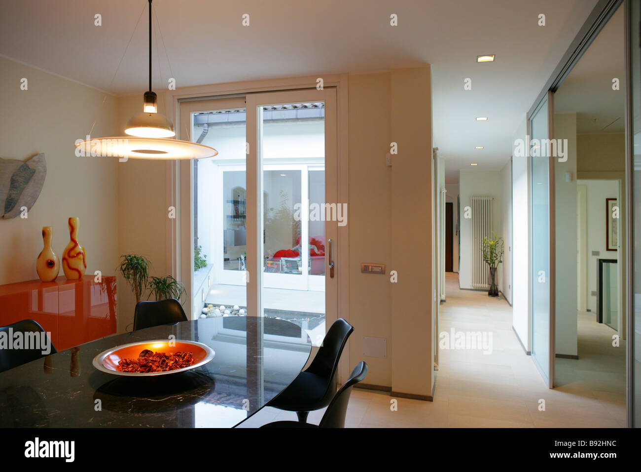 Environment ambient hi-res stock photography and images - Alamy