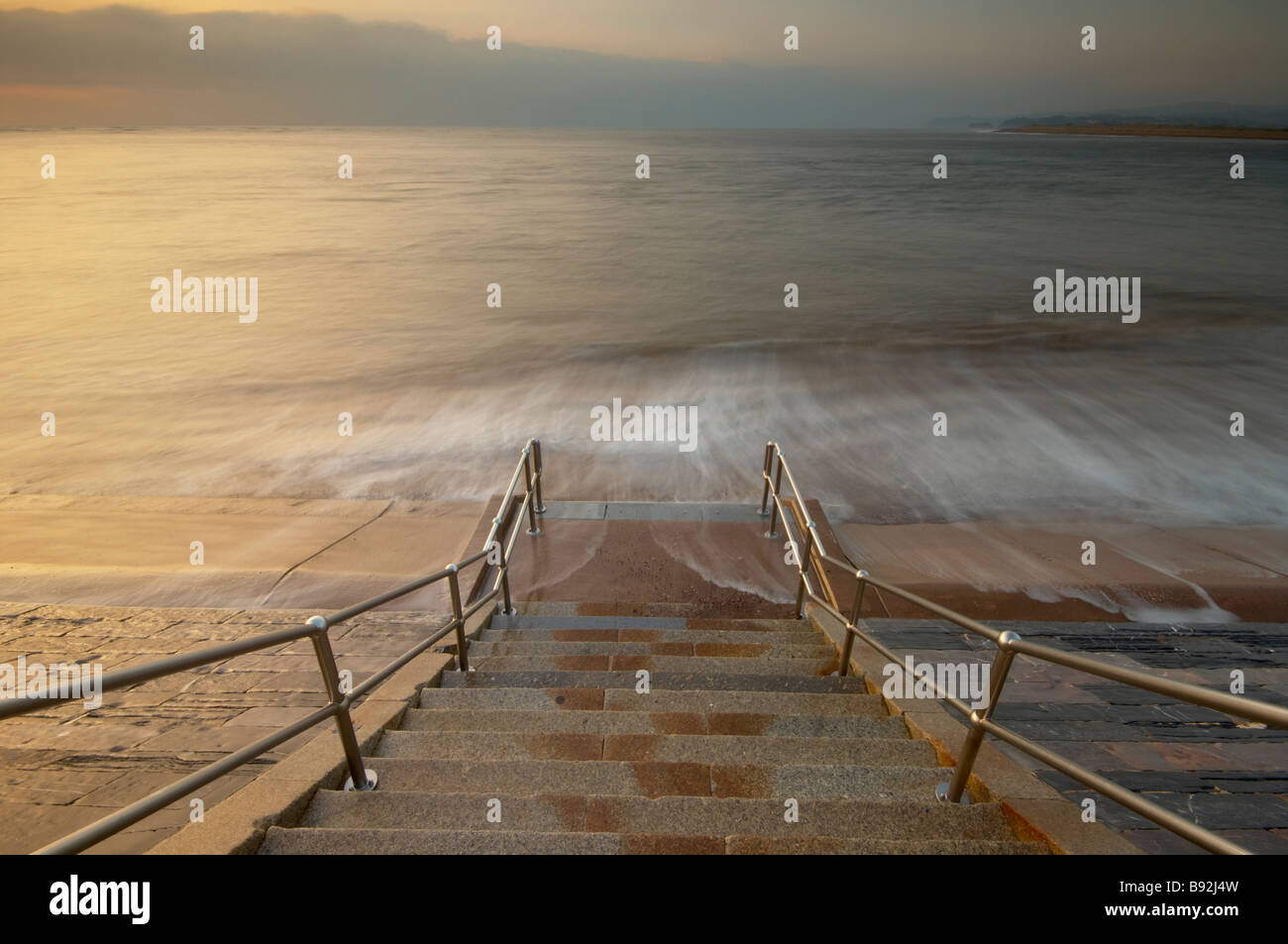 Rushing around hi-res stock photography and images - Alamy