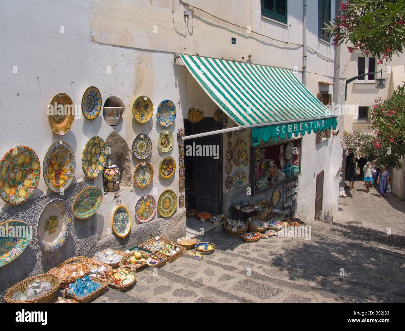Ravello shop hi-res stock photography and images - Alamy