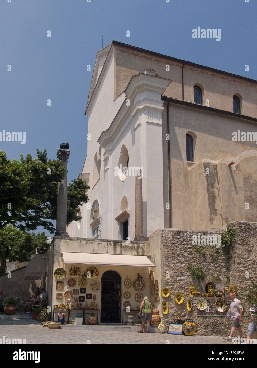 Ravello shop hi-res stock photography and images - Alamy