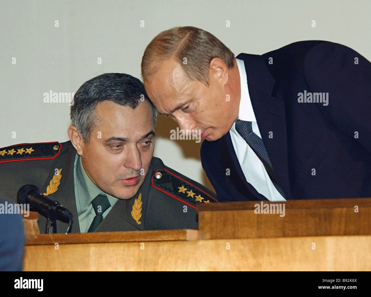 Supreme commander in chief President Vladimir Putin right and General ...