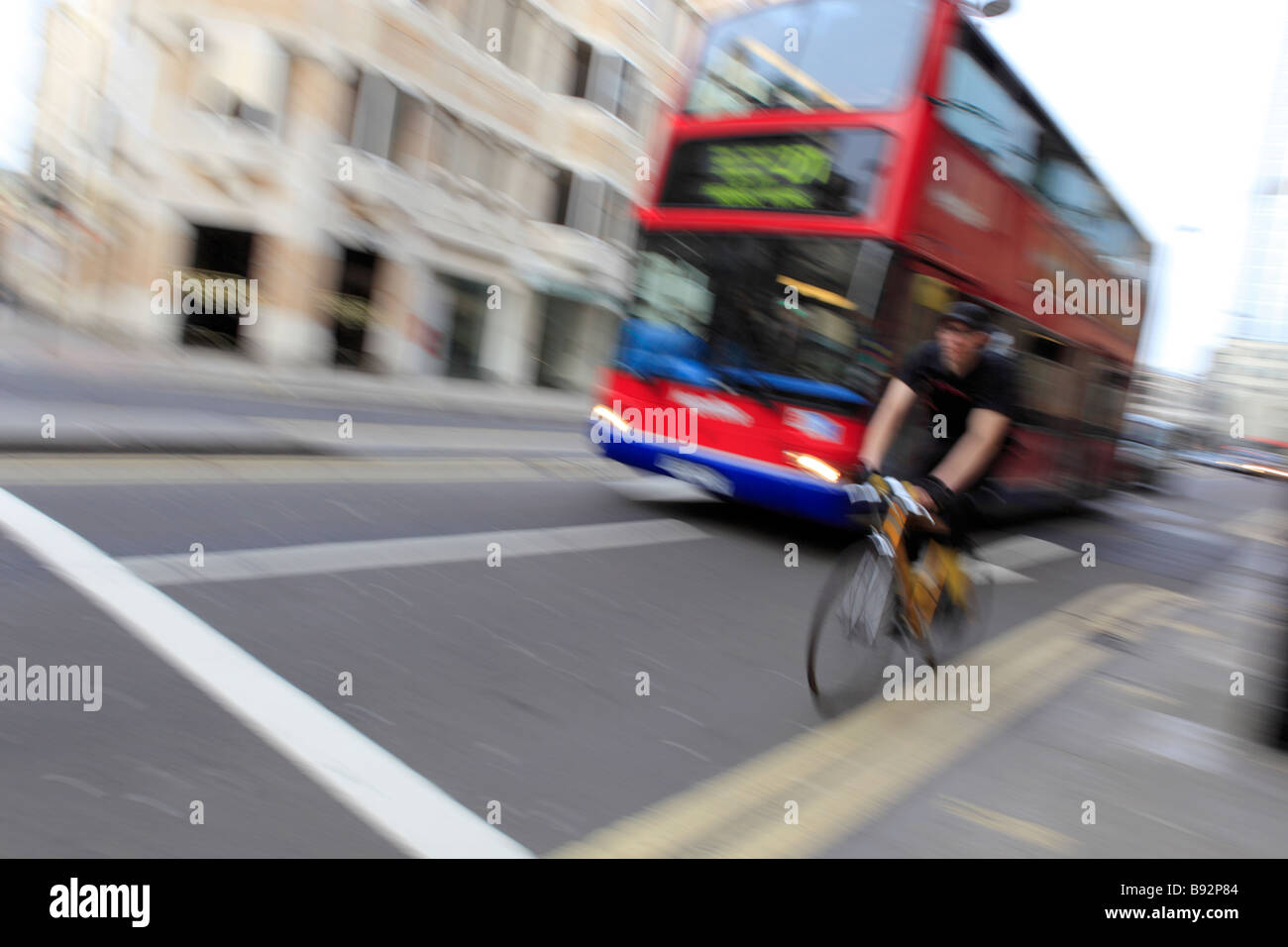Overtaking arrow hi-res stock photography and images - Alamy