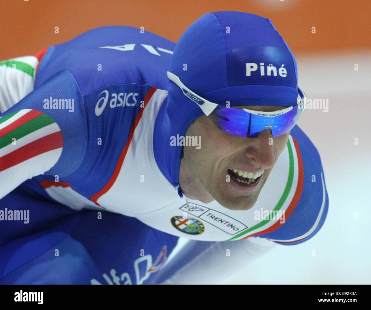 Enrico Fabris of Italy came second in men s 1 500 m event European ...