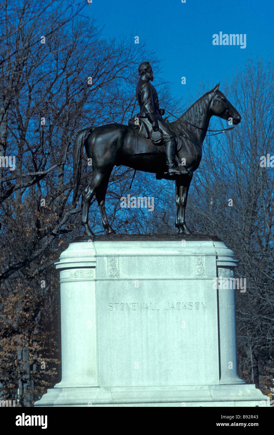 Stonewall Jackson Monument Stock Photo - Alamy