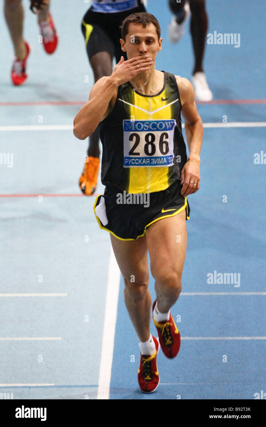 Olympic champion Yuri Borzakovsky won the 800 m final at the Russian ...