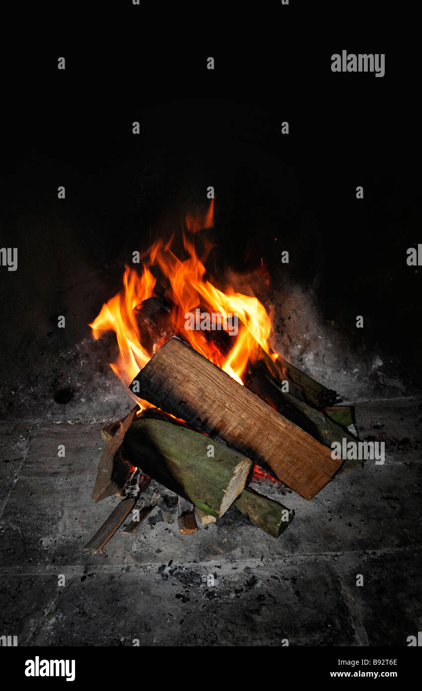 Log Fire High Resolution Stock Photography and Images - Alamy