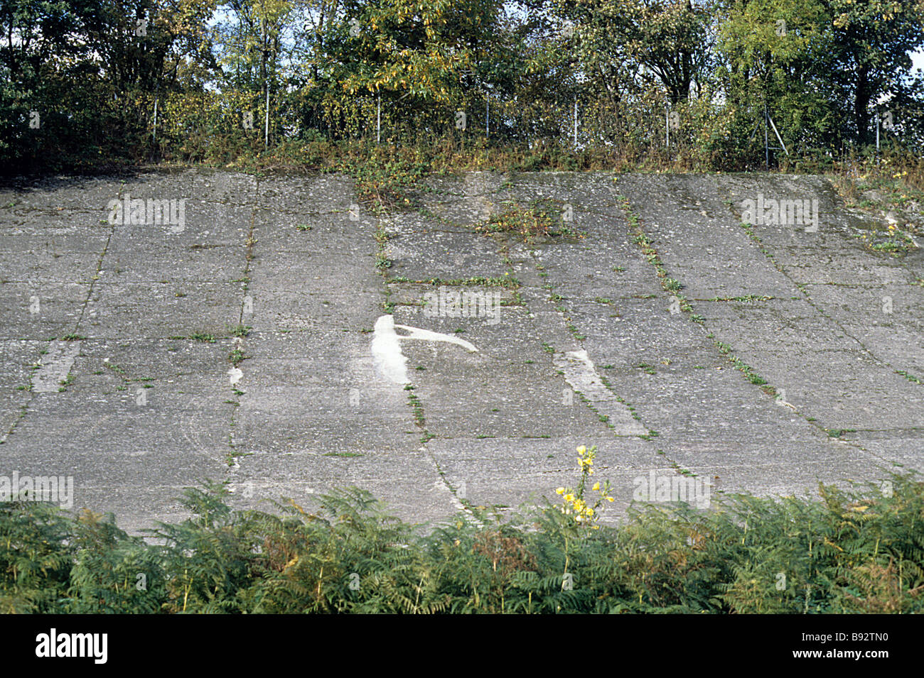 Brooklands Motor-racing circuit near Weybridge, Surrey, banked part of ...