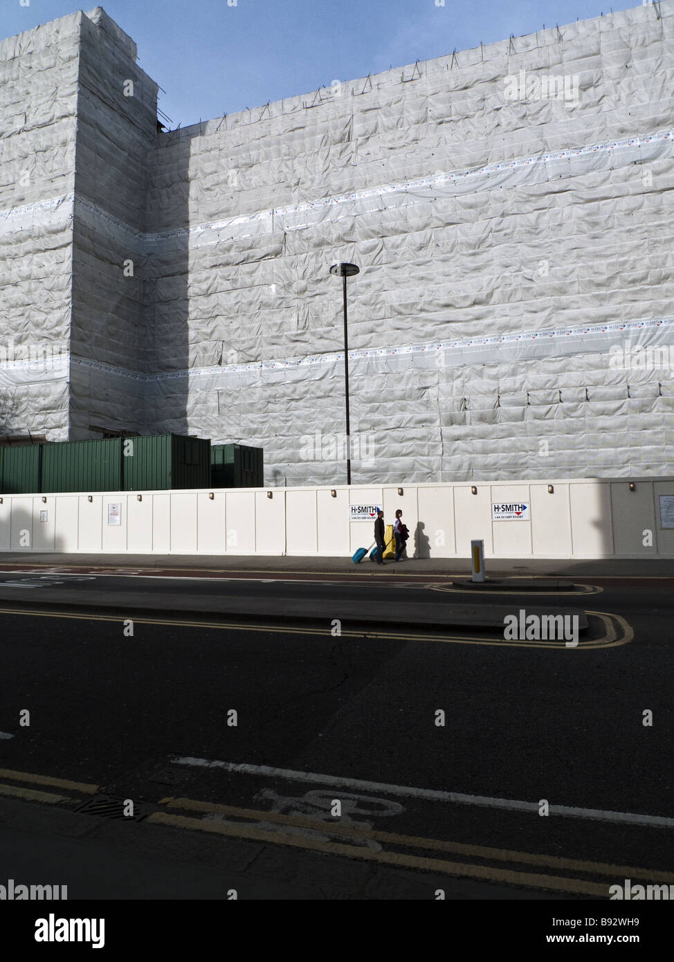 Wrapped building hi-res stock photography and images - Alamy