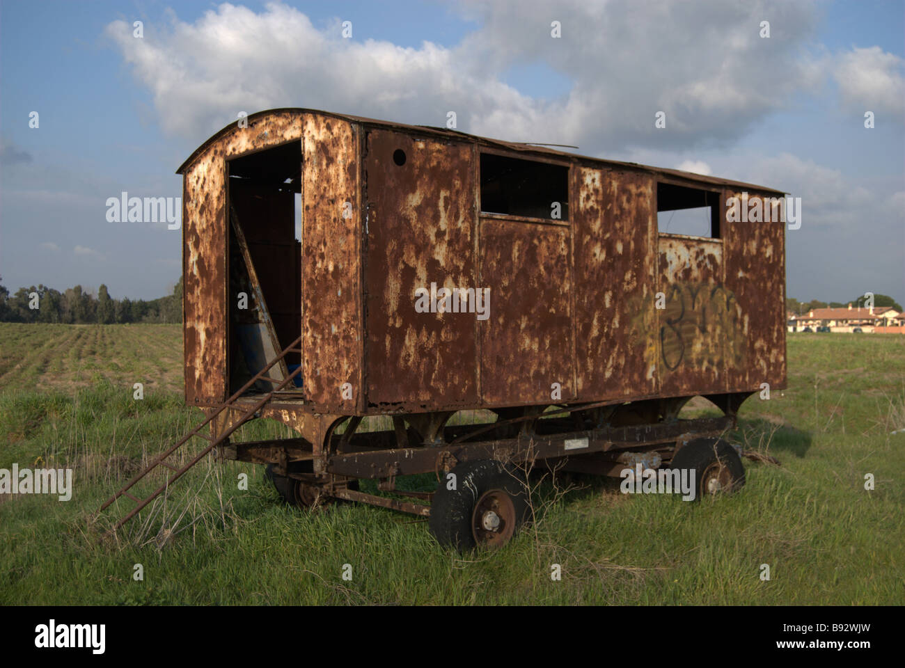 Transporting cattle container hi-res stock photography and images - Alamy