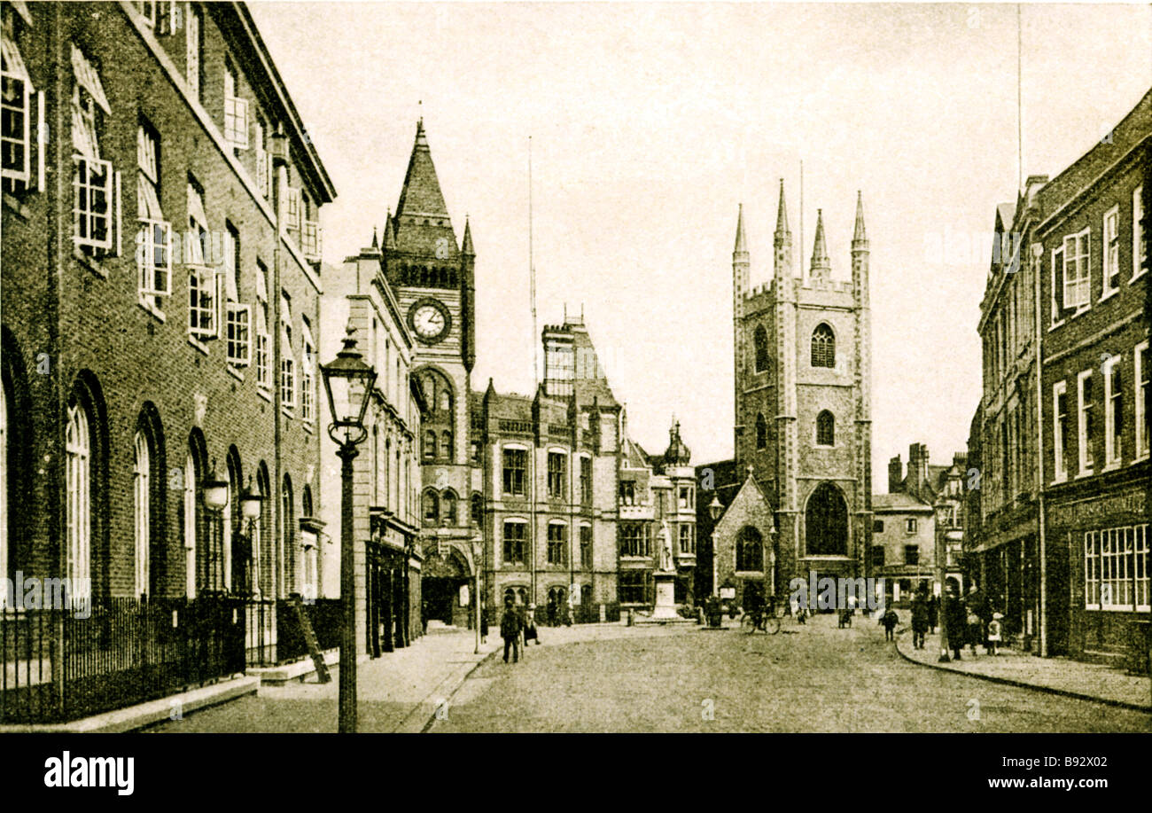 Town Centre Reading 1920s photo of a street scene in the Berkshire ...