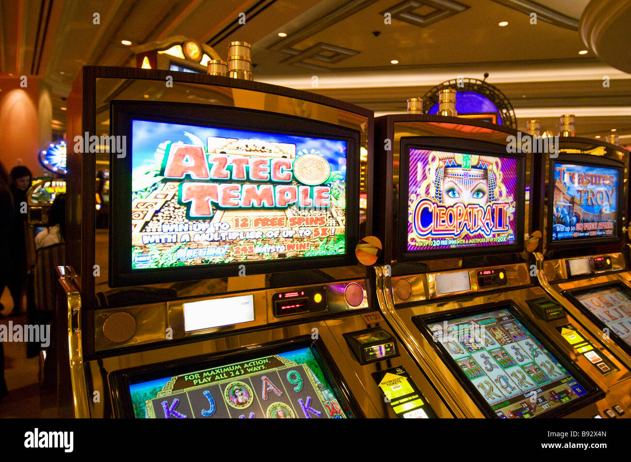 Las vegas slot machines hi-res stock photography and images - Alamy