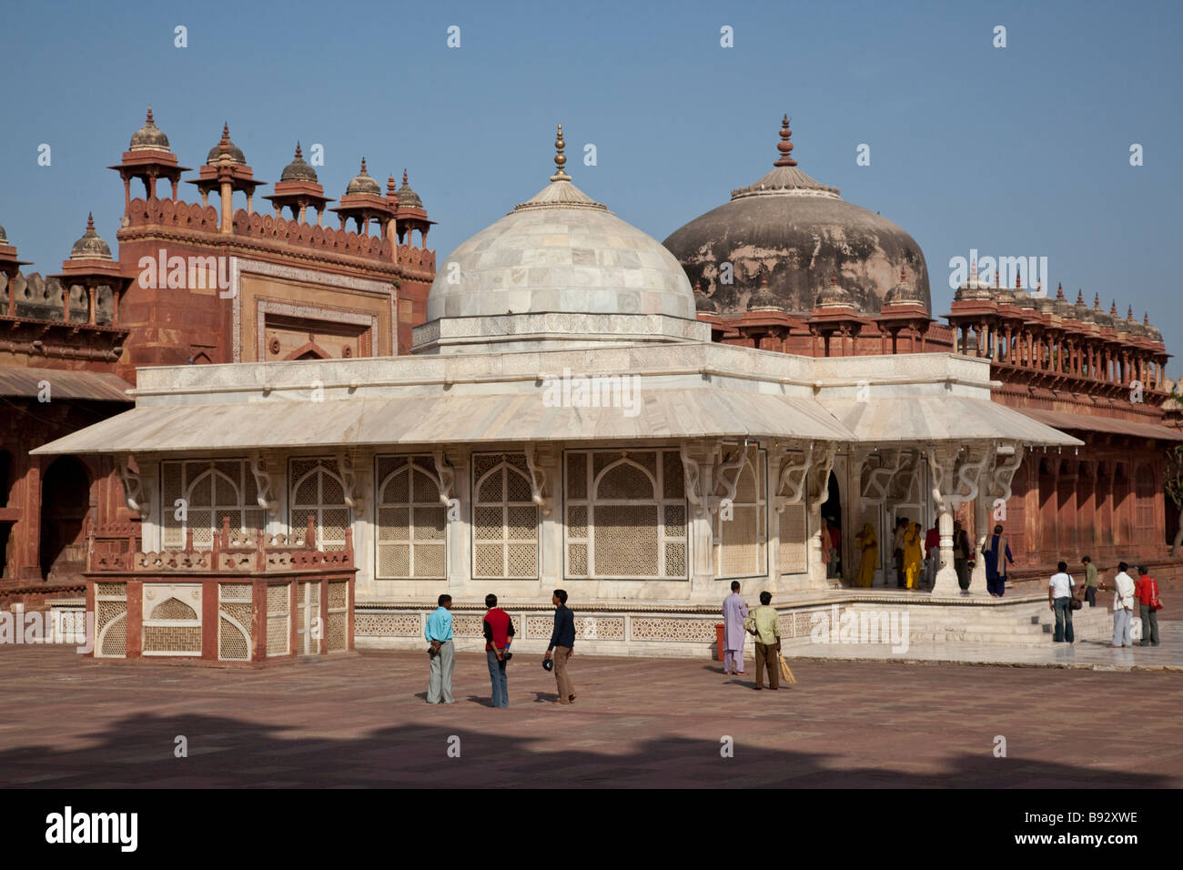 Sheikh Salim Chishti Tomb inside the Friday Mosque in Fatehpur Sikri ...