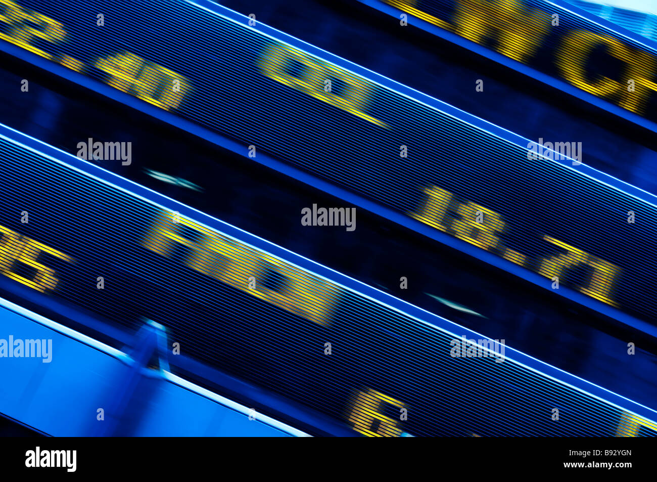 Stock ticker hi-res stock photography and images - Alamy