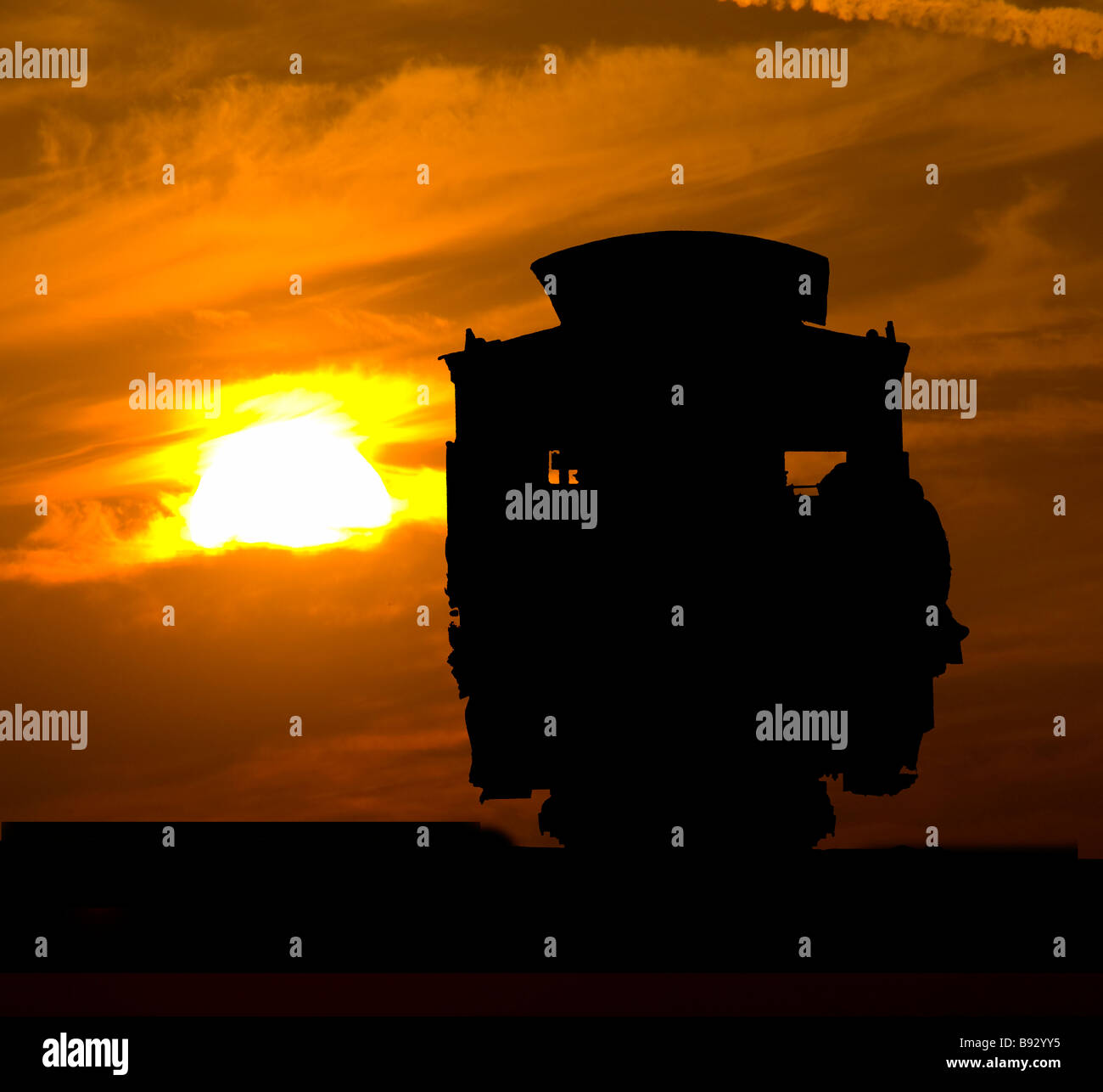 San francisco cable car sunset hi-res stock photography and images - Alamy