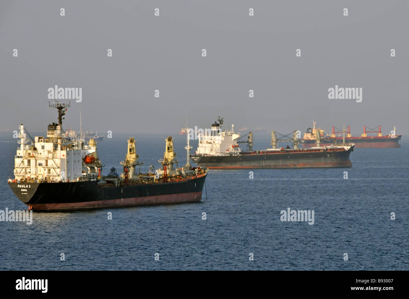 Oil tankers gulf of oman hi-res stock photography and images - Alamy