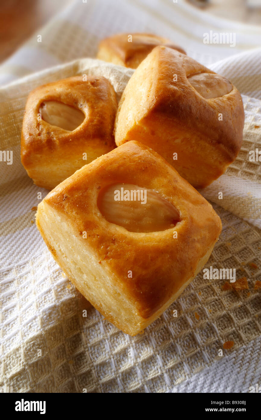 Hungarian pastry hi-res stock photography and images - Alamy