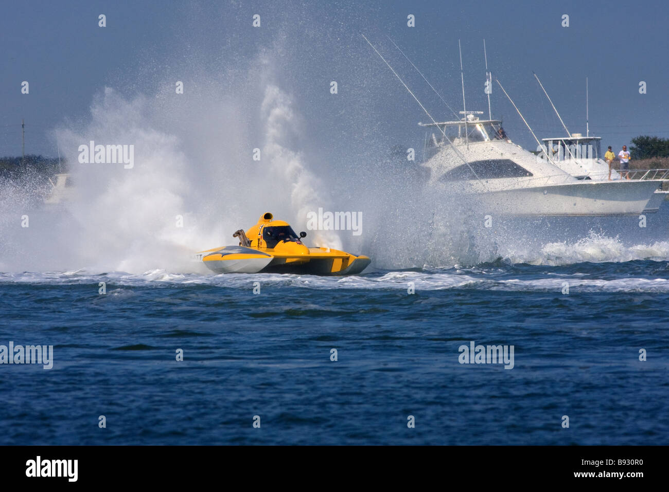 Jet engined hydroplane hi-res stock photography and images - Alamy