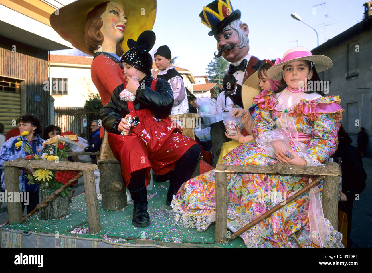Children carnival italy hi-res stock photography and images - Alamy