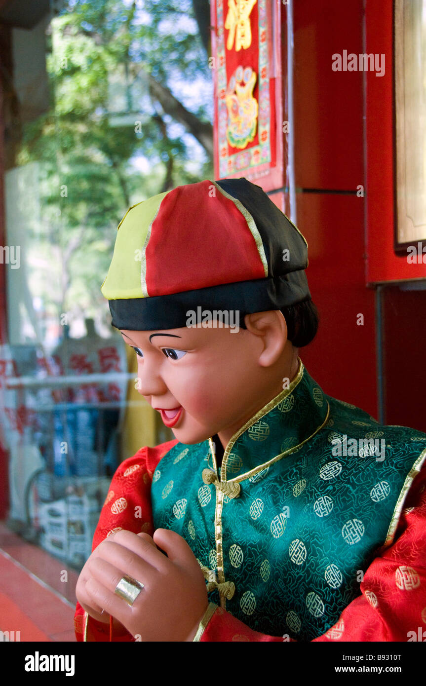 Plastic statue hi-res stock photography and images - Alamy