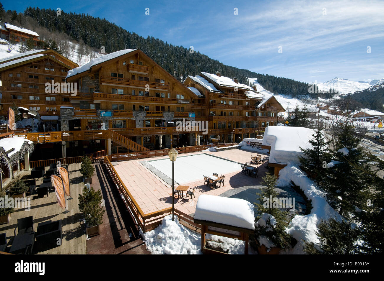 French alps swimming pool hi-res stock photography and images - Alamy