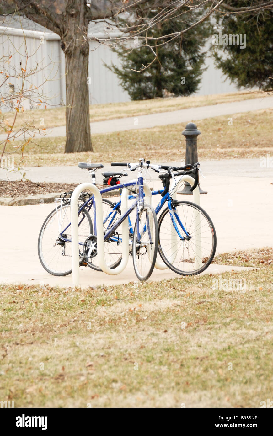 Bicycle seat spring hi-res stock photography and images - Alamy