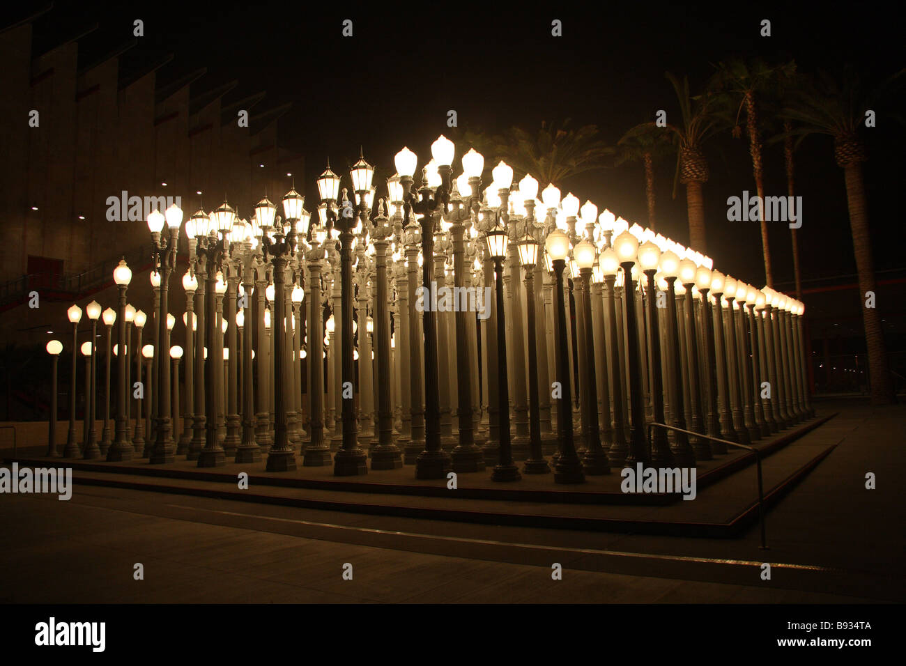 Lacma lights los angeles hi-res stock photography and images - Alamy