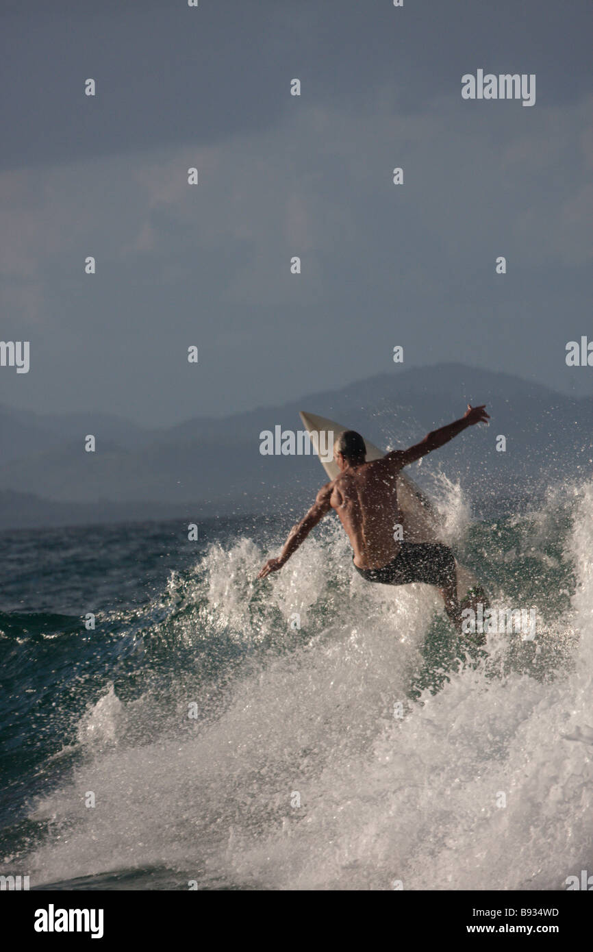 Guy action hi-res stock photography and images - Alamy