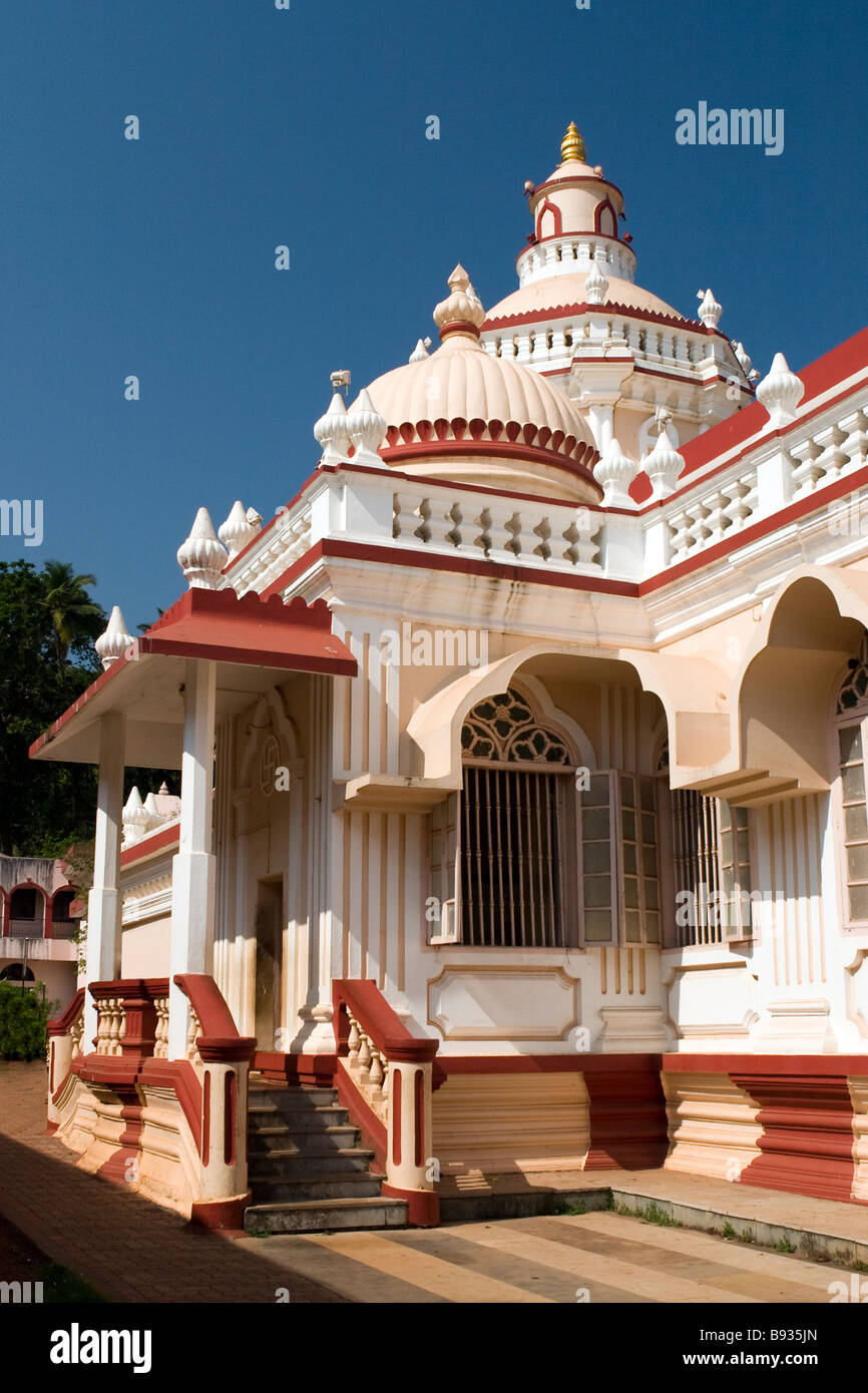 India goa shri mangeshi temple hi-res stock photography and images - Alamy