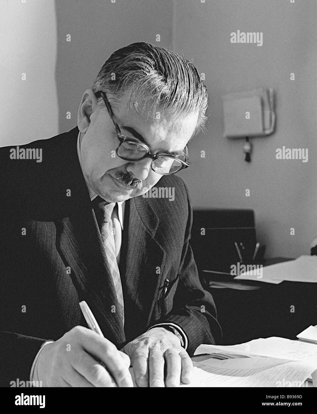 Soviet writer Leonid Leonov 1899 1994 Stock Photo - Alamy