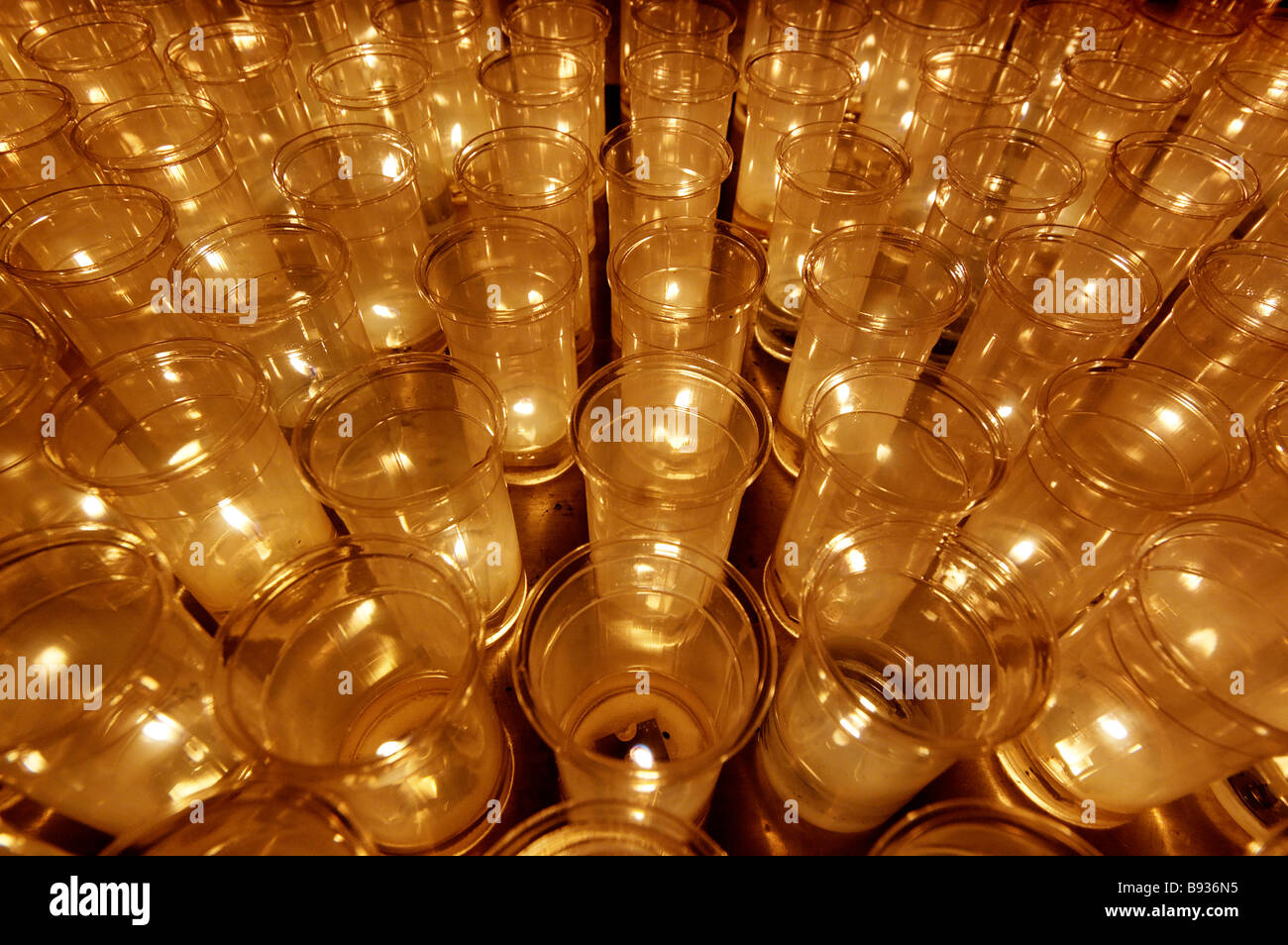 Many candles hi-res stock photography and images - Alamy