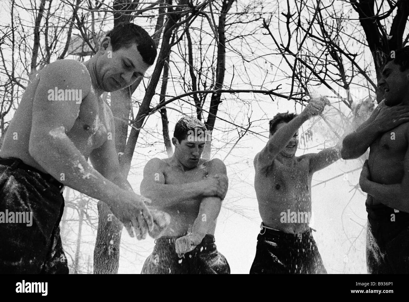 Soviet Army soldiers doing morning exercises Stock Photo - Alamy