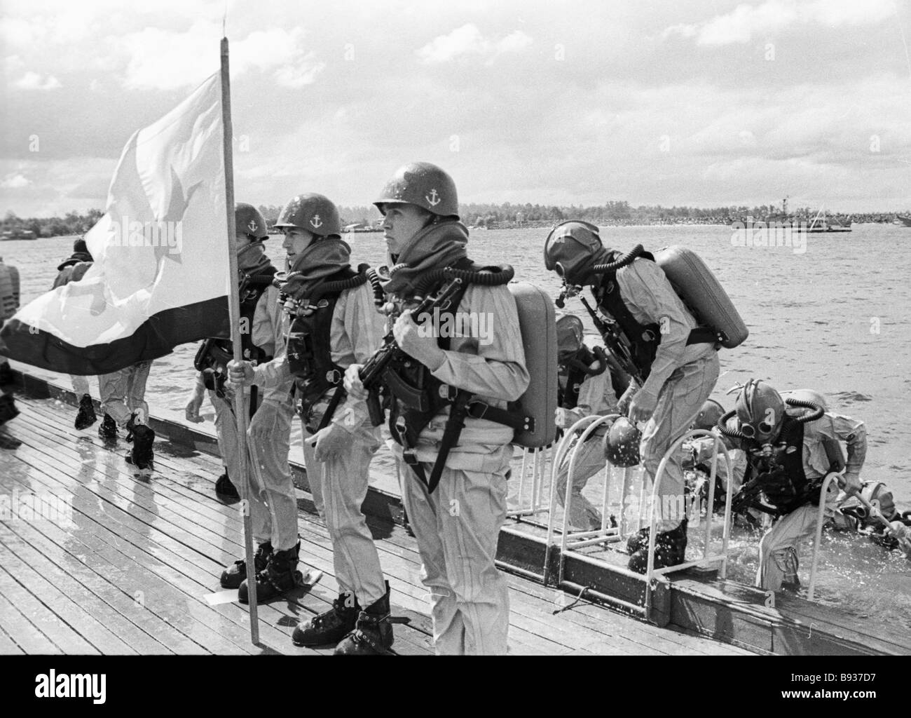 Naval landing troops at the Navy Day celebration Dinamo River Station ...