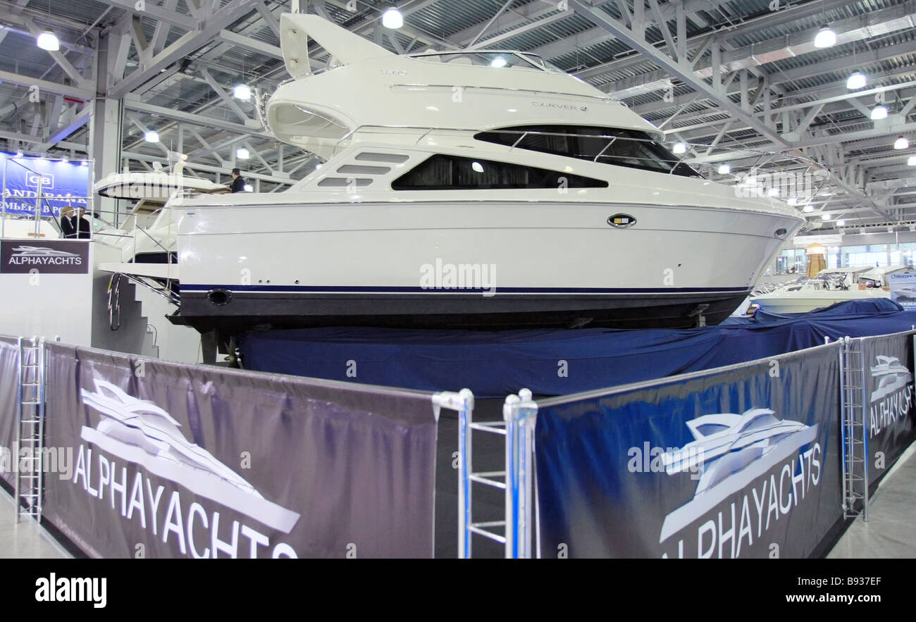 Pleasure boats and yachts on display at the international Boat Show ...