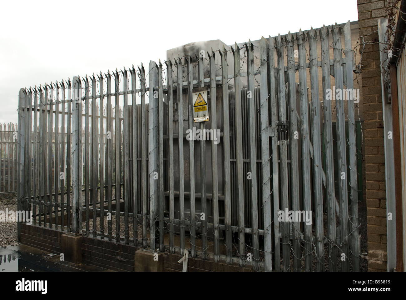 National grid power substation uk hi-res stock photography and images ...