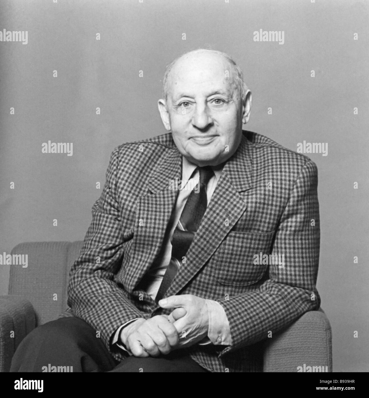 Alexander Zguridi 1904 1998 popular science film screenwriter and ...