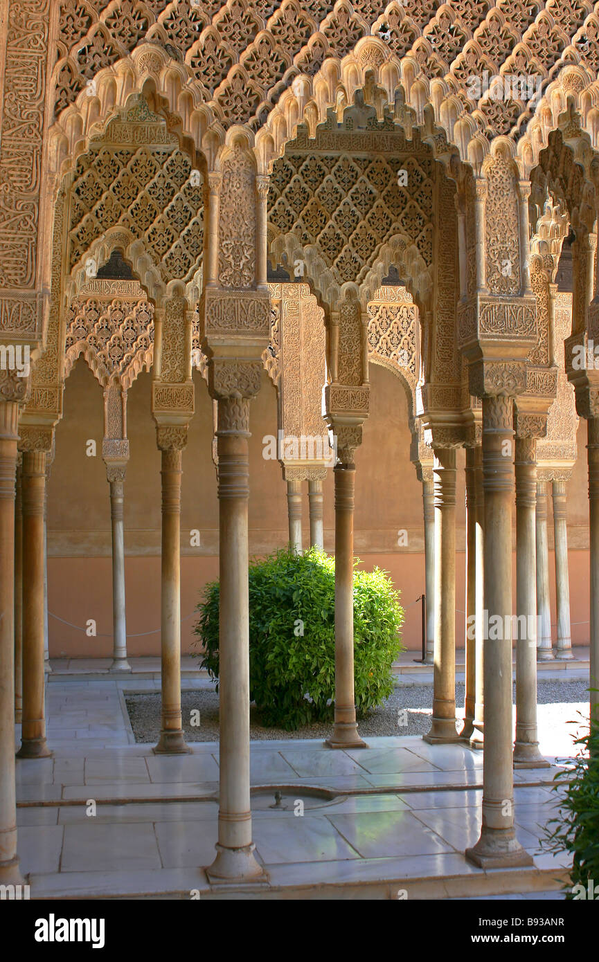 Lion Court, Alhambra, Granada, Spain Stock Photo - Alamy