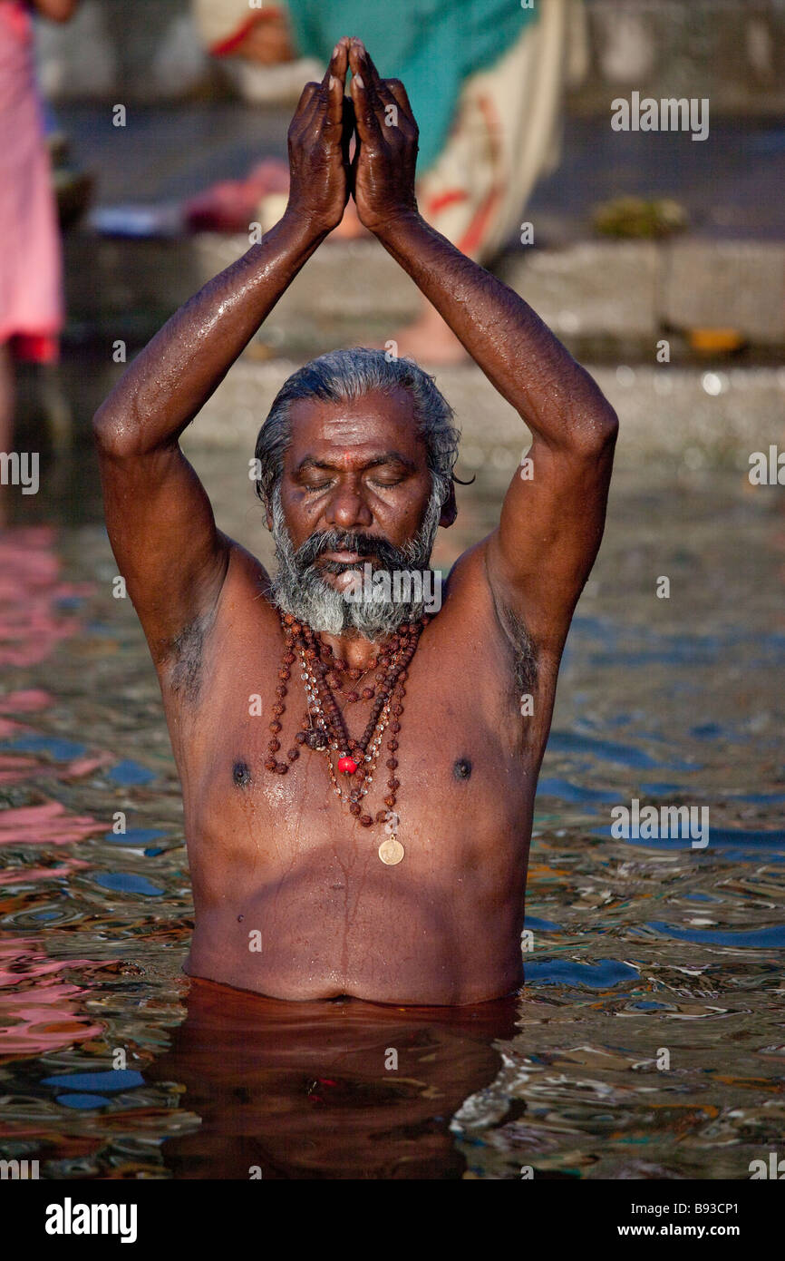 Bathing in the Ganges River in Varanasi India Stock Photo - Alamy