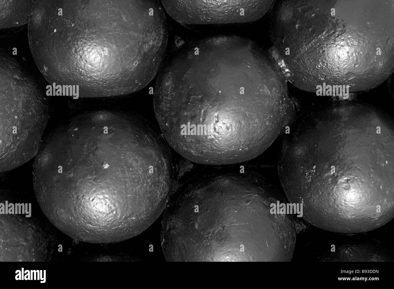 Stack of cannon balls Stock Photo - Alamy