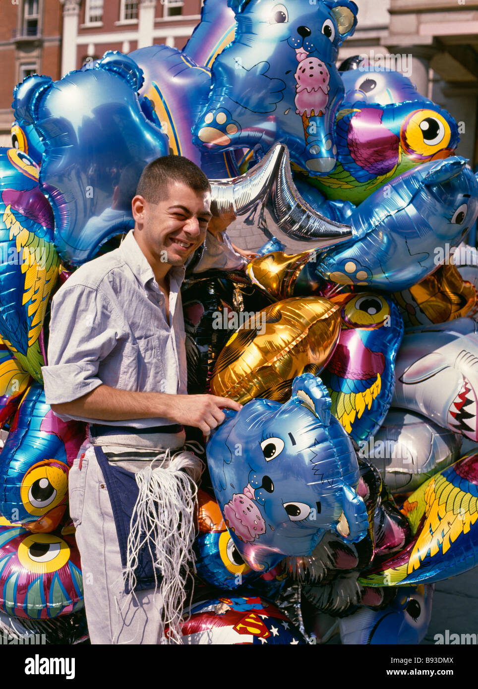 Man selling balloons in Covent Garden London Stock Photo - Alamy