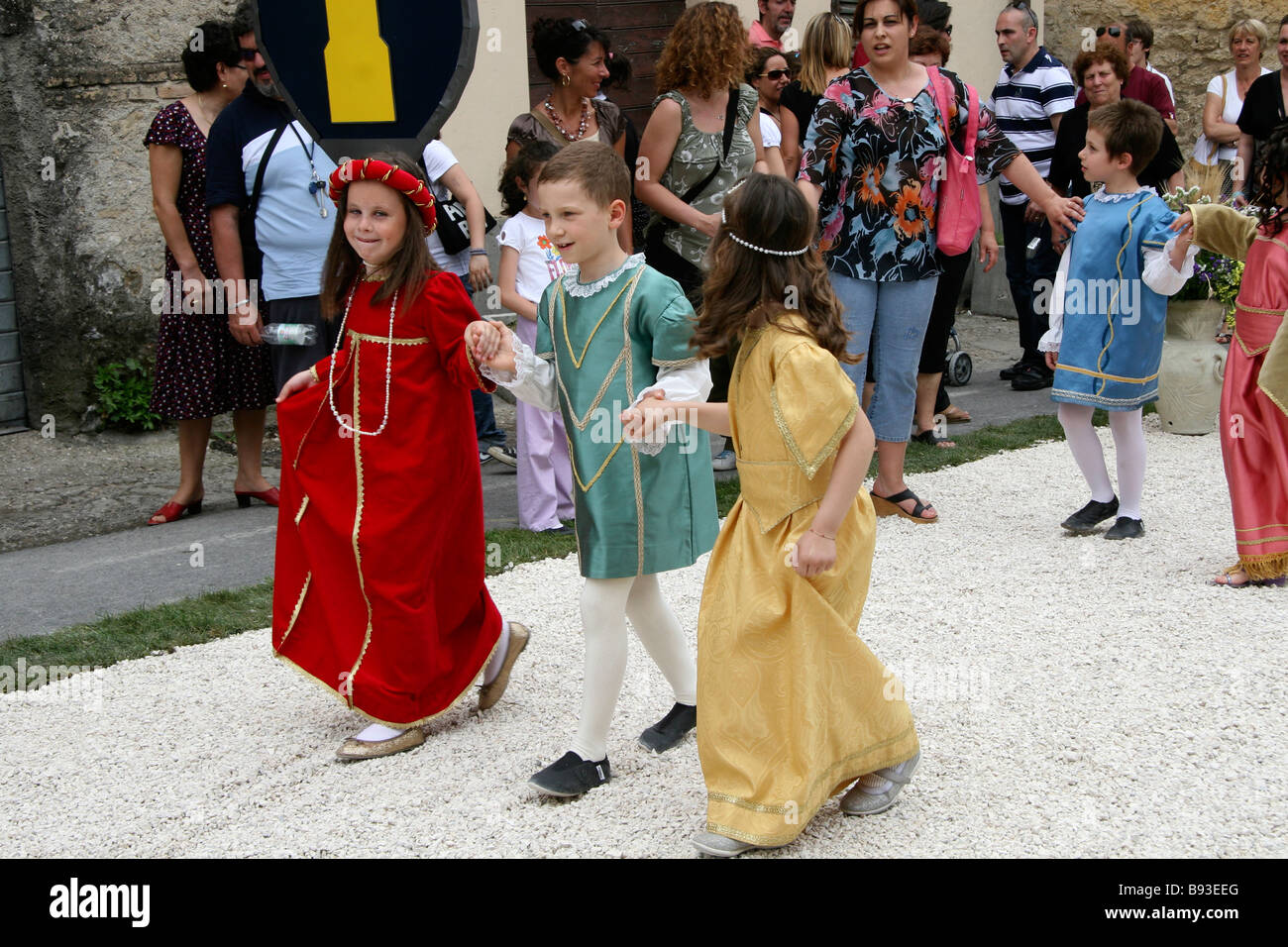 Procession of children at a Italian festival in Montelibretti Stock Photo - Alamy