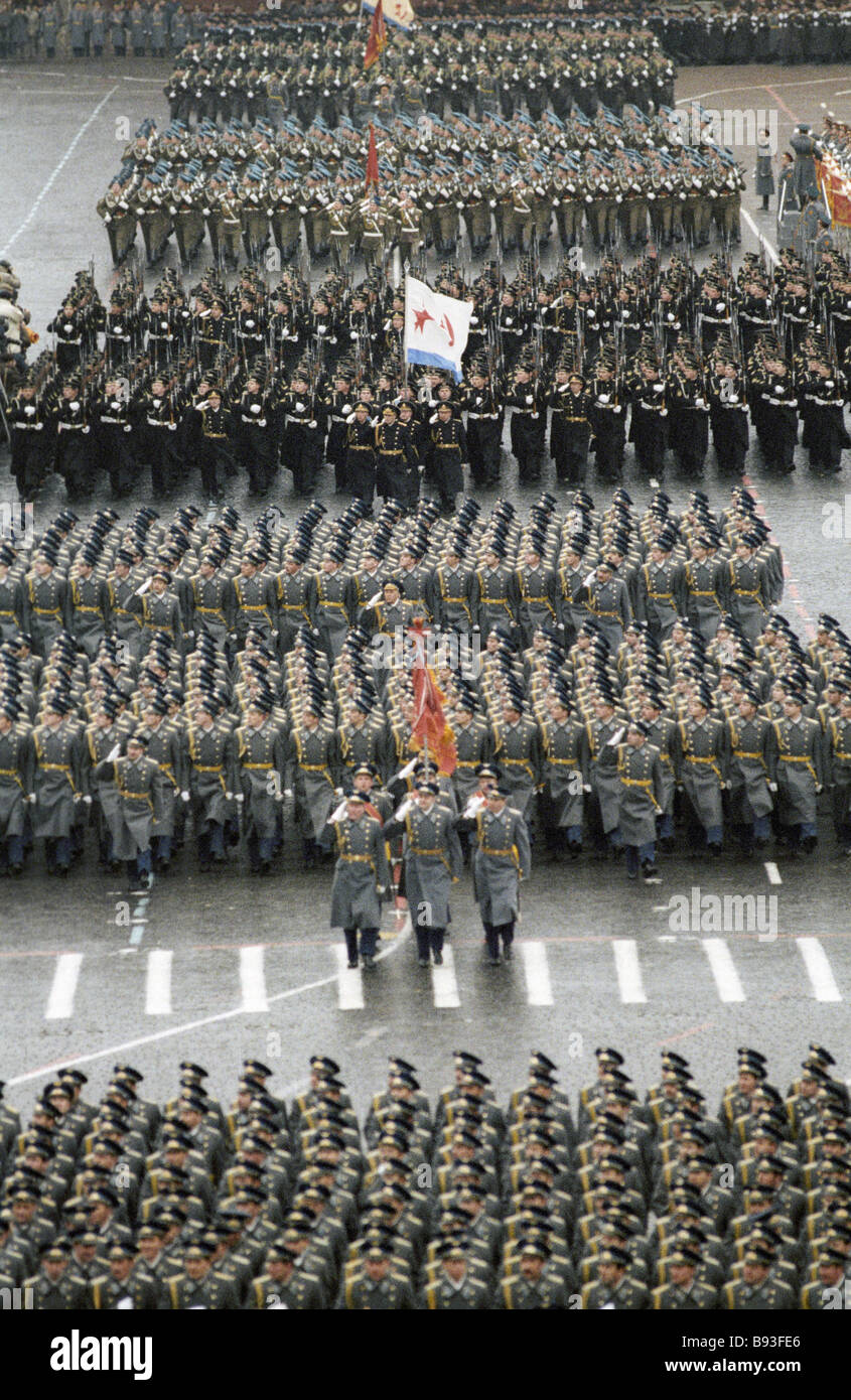 October Revolution Parade High Resolution Stock Photography and Images ...