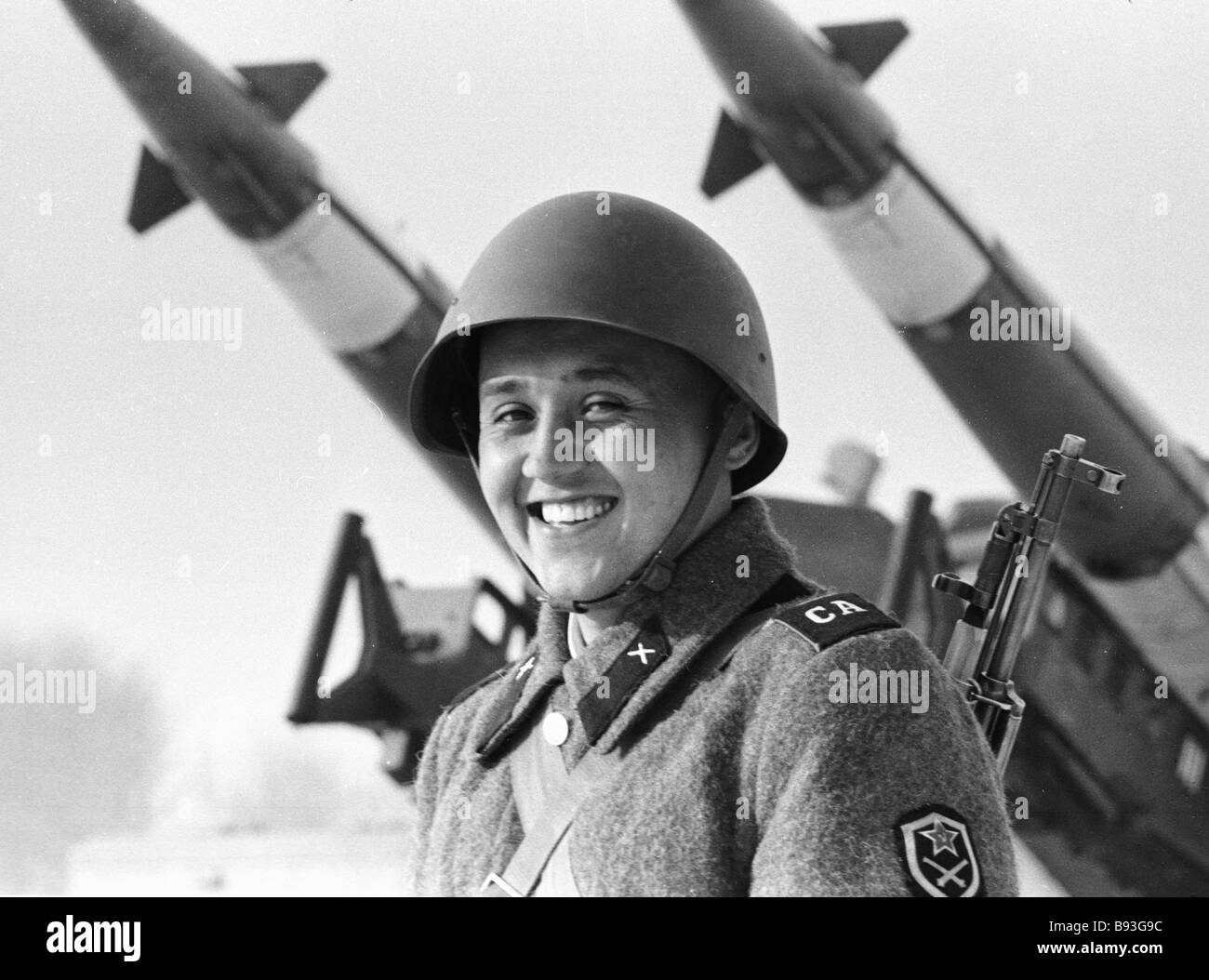 Air Defense junior sergeant at the missile system Stock Photo - Alamy