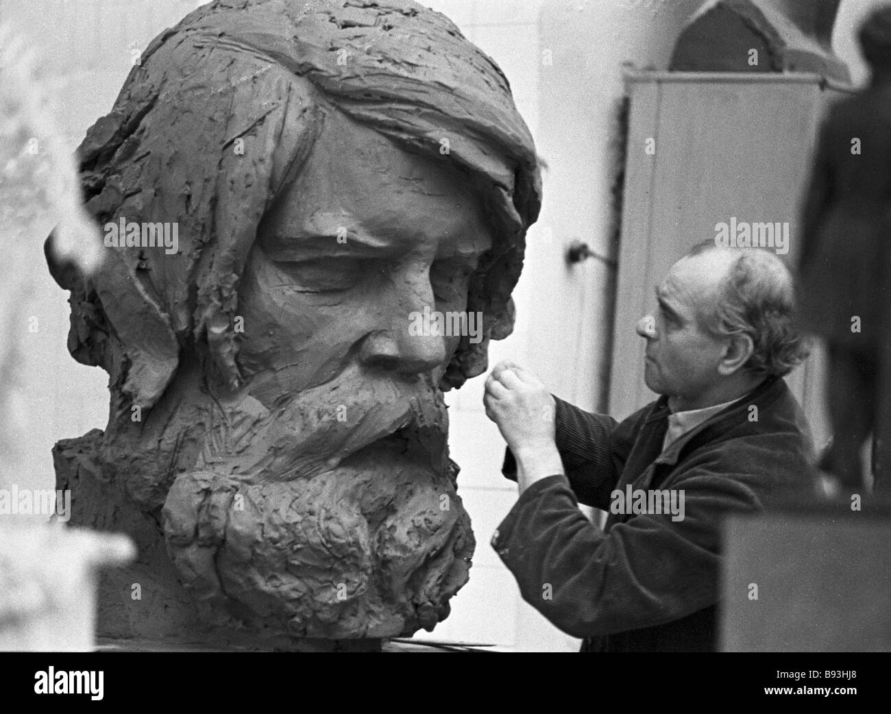 Sculptor Mikhail Anikushin a People s Artist of the USSR working on a ...