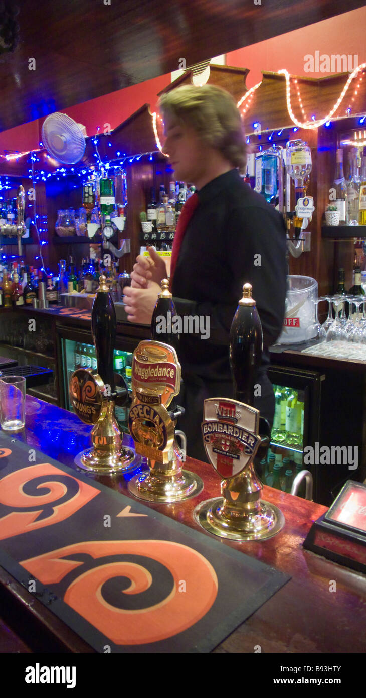 Real ale beer pump pumps hi-res stock photography and images - Alamy