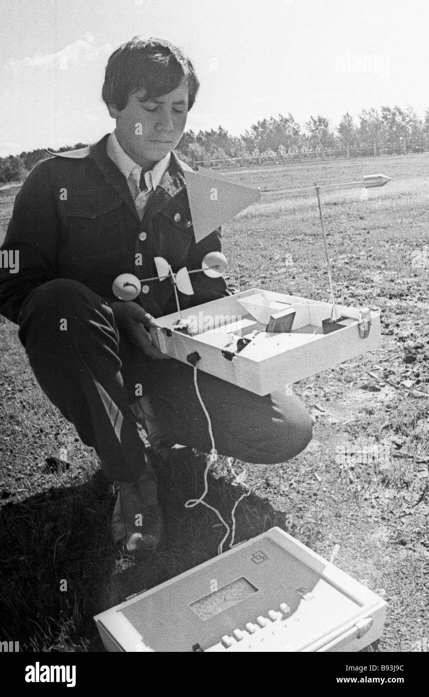 Young designer who developed a multi role radio barometer for accurate ...