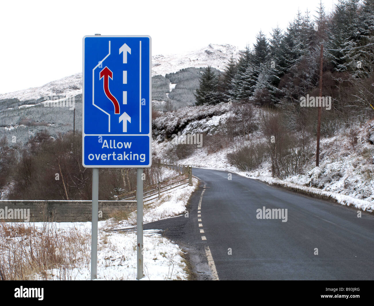 Single carriageway road hi-res stock photography and images - Alamy