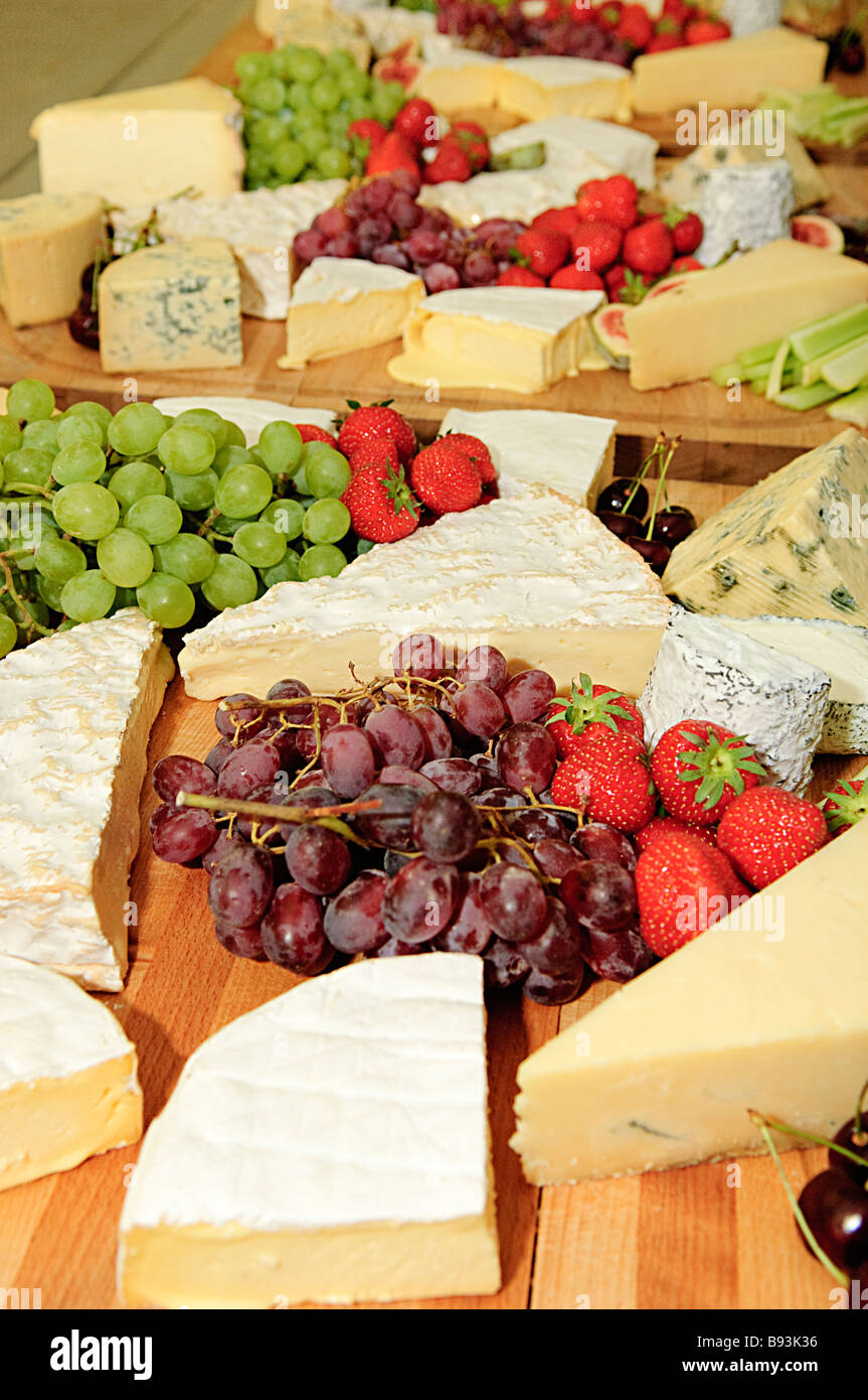 Selection of cheeses and fruit Stock Photo - Alamy