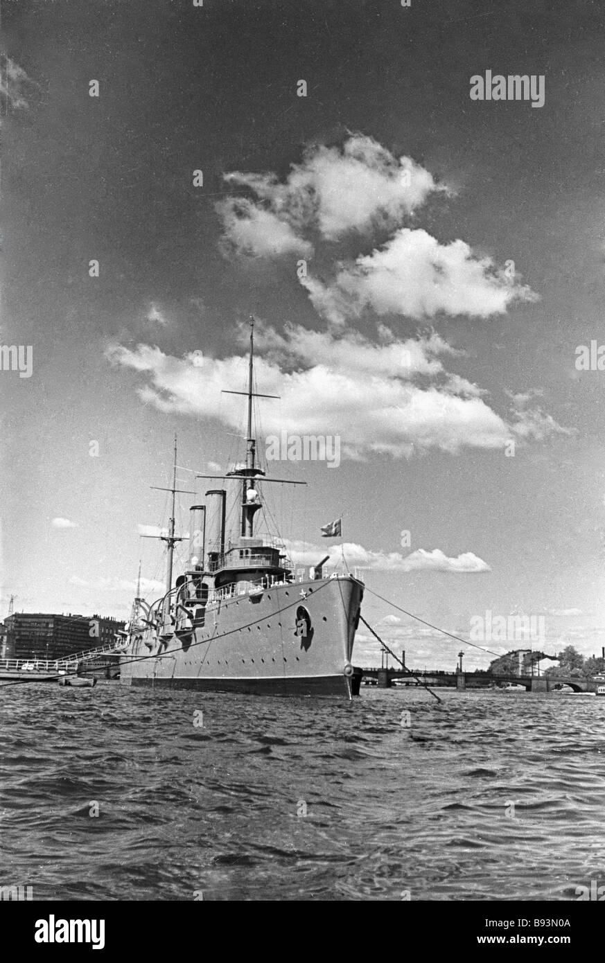 Cruiser Aurora Black and White Stock Photos & Images - Alamy